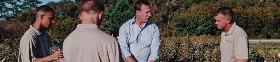 Landscape Training ProgramLiving Oaks Landscaping